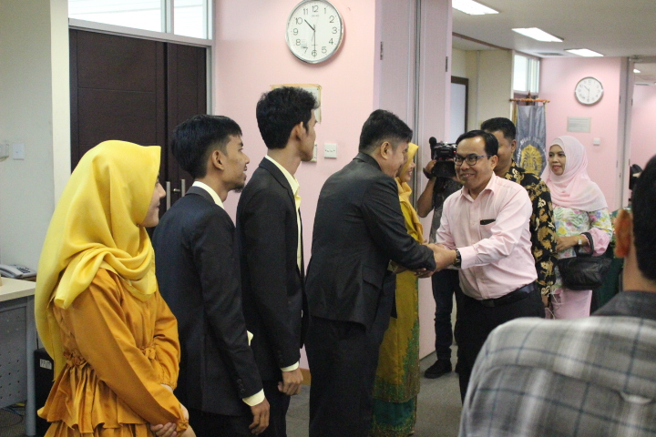 Rida Rahim Kaji Pengaruh Agama Terhadap Keputusan Struktur Modal ...