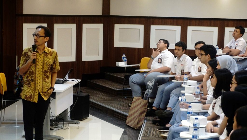 Departemen Manajemen FEB UI Menerima Kunjungan SMA Labschool Kebayoran ...