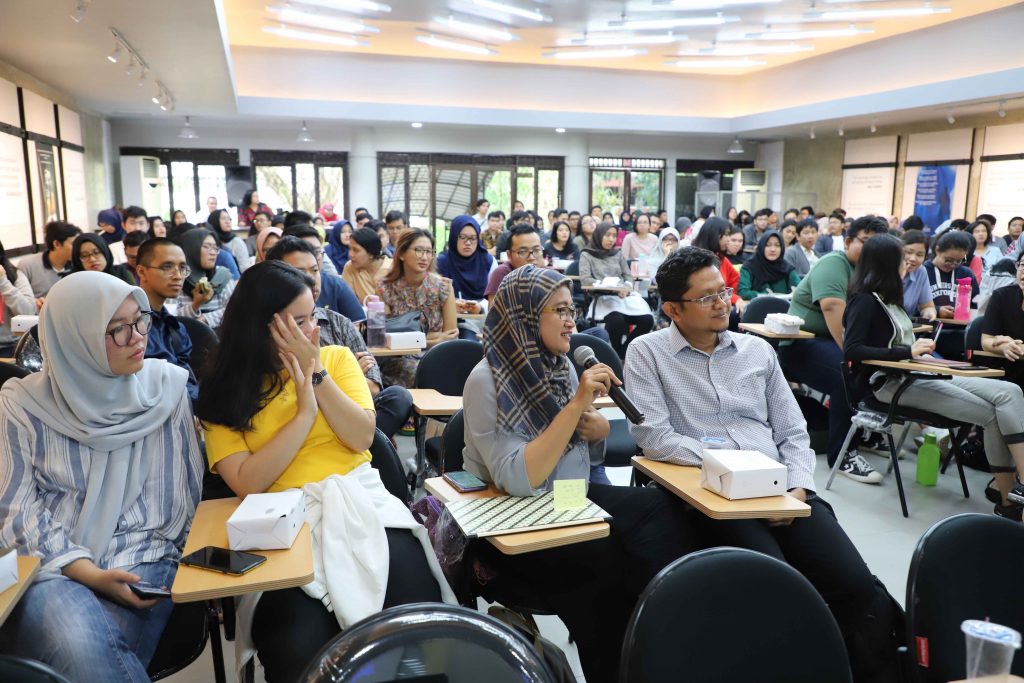 Program Studi S1 Manajemen FEB UI Adakan Workshop Big Data dalam ...
