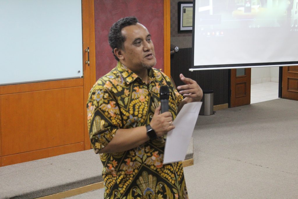 Cara Kapal Api Bersaing dalam Pasar yang Dinamis – Fakultas Ekonomi dan ...