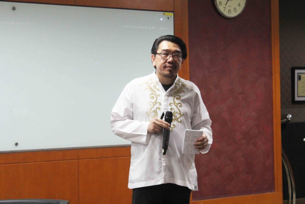 Cara Kapal Api Bersaing dalam Pasar yang Dinamis – Fakultas Ekonomi dan ...