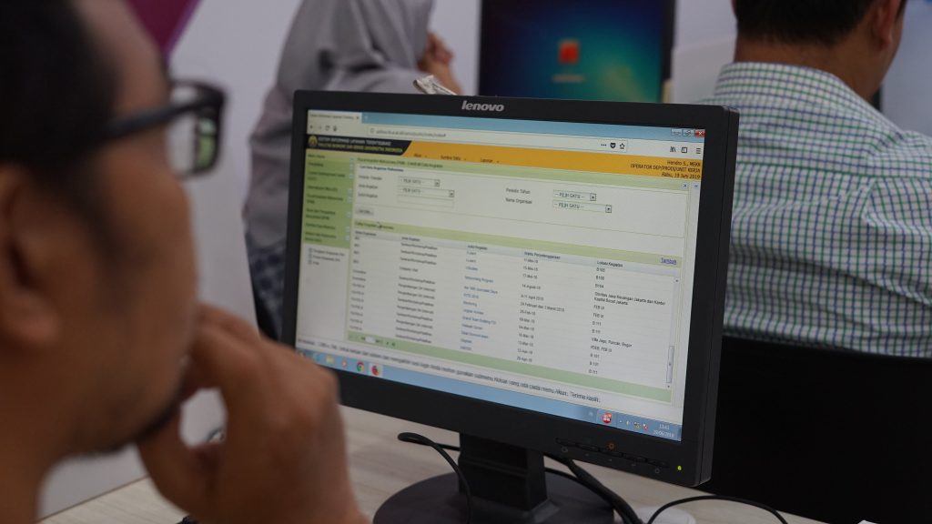FEB UI Mengadakan Rapat Koordinasi dan Pengisian Sistem Informasi ...