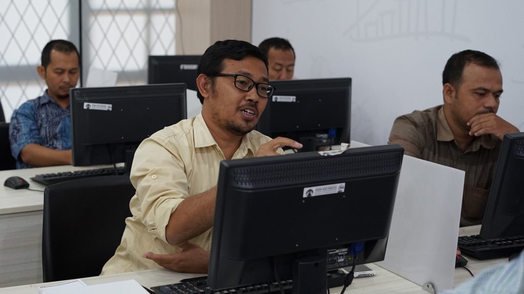 FEB UI Mengadakan Rapat Koordinasi dan Pengisian Sistem Informasi ...