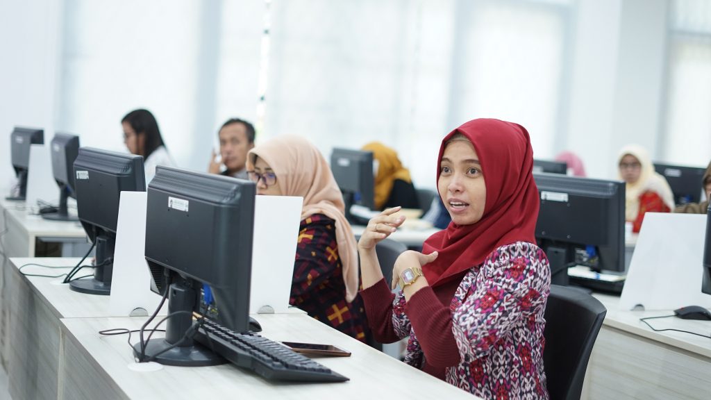 FEB UI Mengadakan Rapat Koordinasi dan Pengisian Sistem Informasi ...
