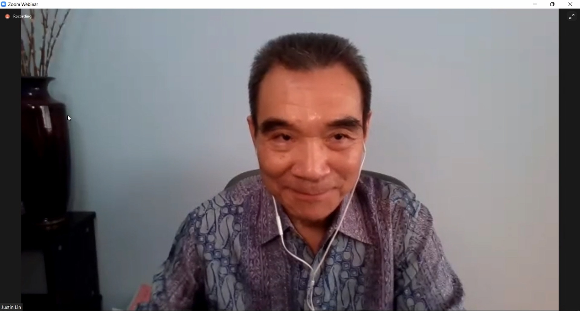 LPEM Public Lecture: Industrial policies to escape the middle-income ...