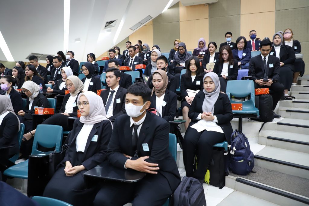 FEB UI Adakan Yudisium Semester Gasal 2022/2023 Jenjang S-1, S-2, S-3 ...