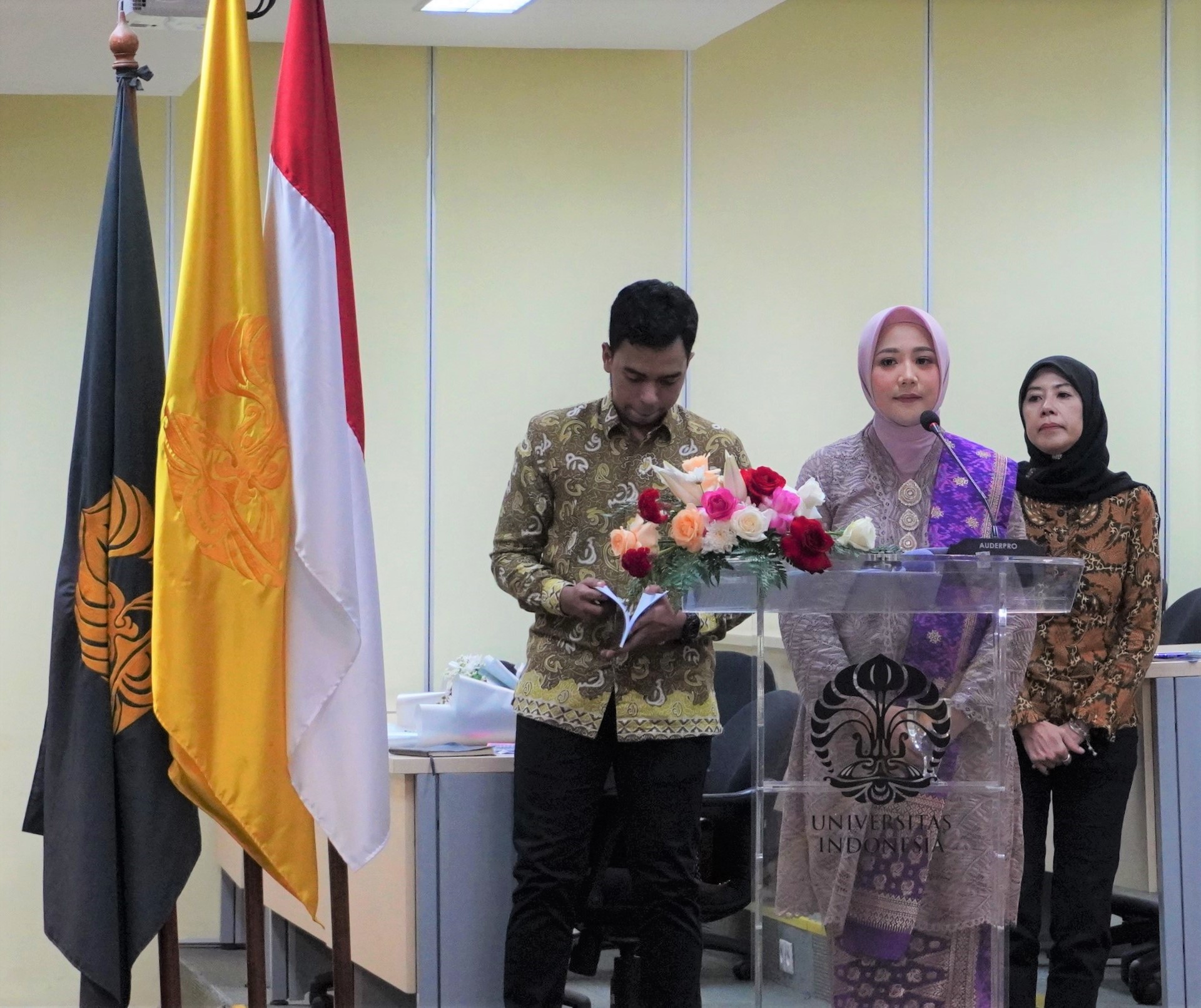 Promosi Doktor PPIA FEB UI, Asri Setiarini Teliti Analisis Determinan ...
