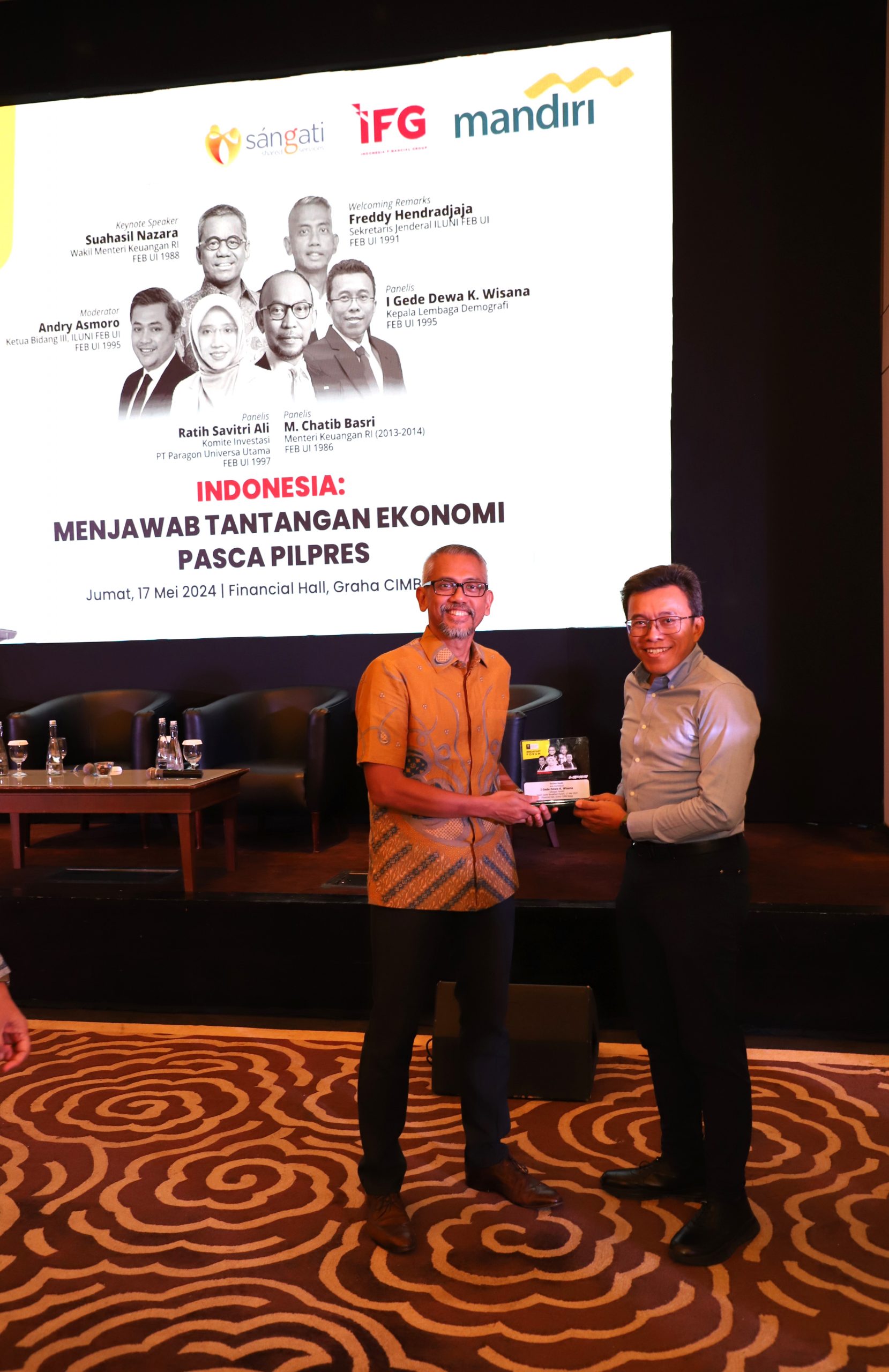 Mengulik Tantangan Ekonomi Indonesia Pasca Pilpres di Breakfast Forum ...