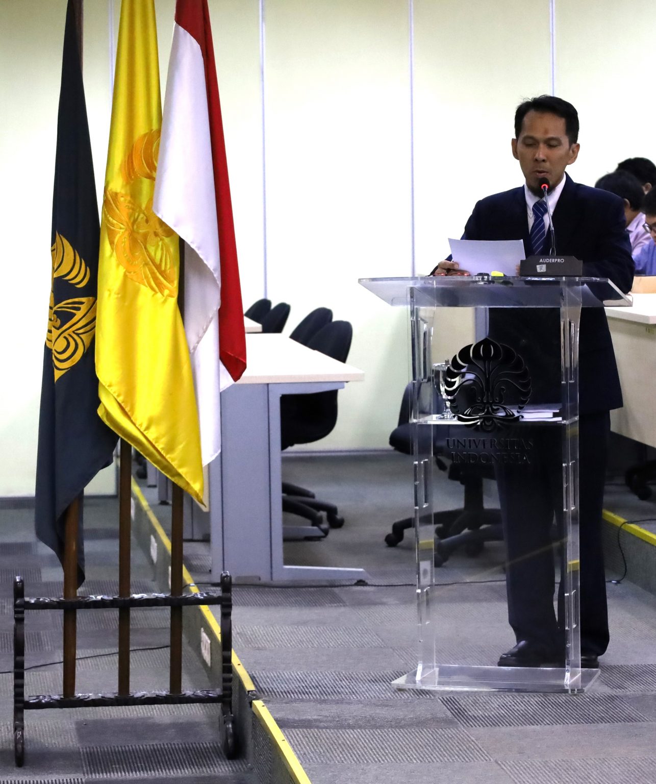 Promosi Doktor PPIE FEB UI, Rofiq Nur Rizal Teliti Kemiskinan Energi ...